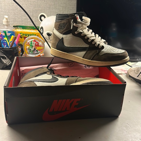 Jordan | Shoes | Travis Scott Air Jordan Collab | Poshmark